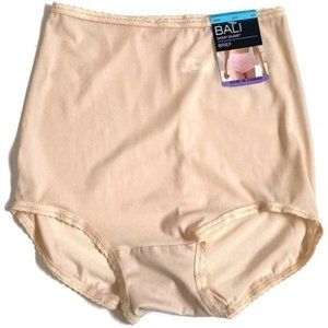 Bali | Intimates & Sleepwear | Bali Skimp Skamp Brief Underwear 2633s ...